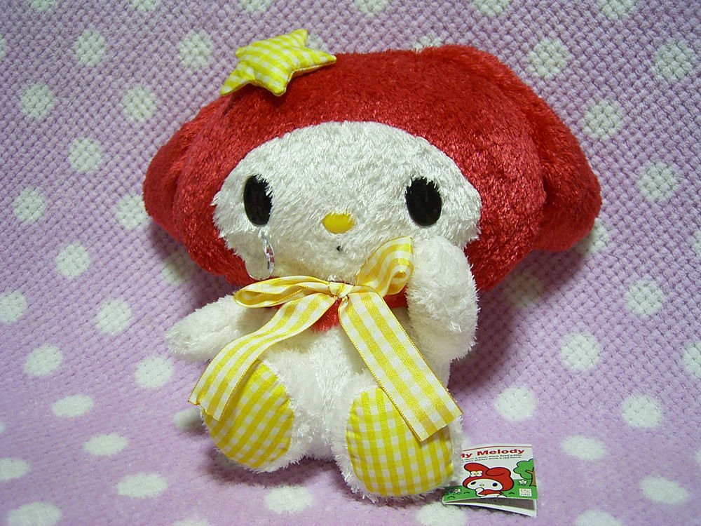 My Melody Sanrio Japan Furyu Yellow Check Star Plush Stuffed Doll Crying 2009