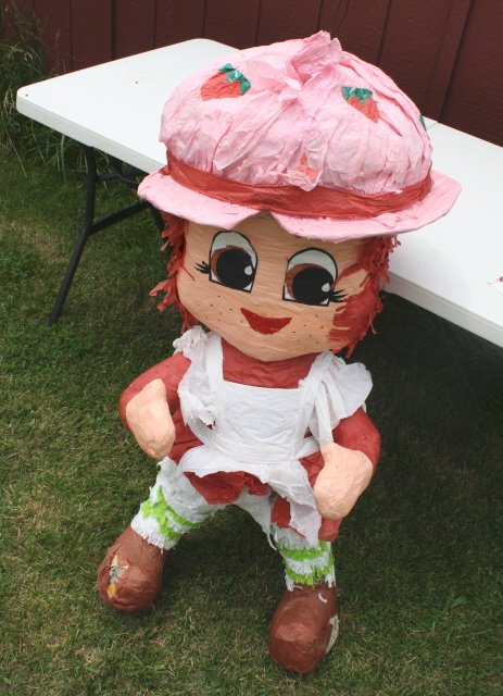 Huge Strawberry Shortcake Vintage Pinata 80's