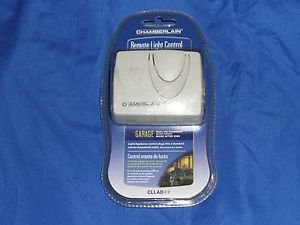 CHAMBERLAIN Remote Light Control CLLAD