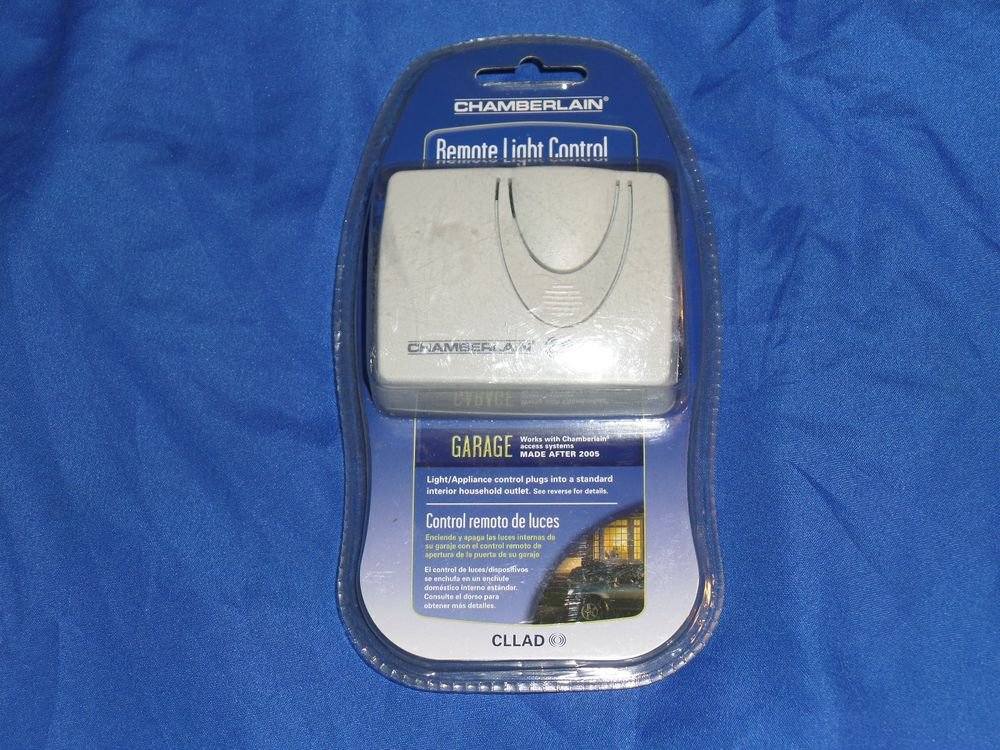 CHAMBERLAIN Remote Light Control CLLAD