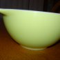 Pyrex #441 1 1/2 Pint Yellow Mixing Bowl