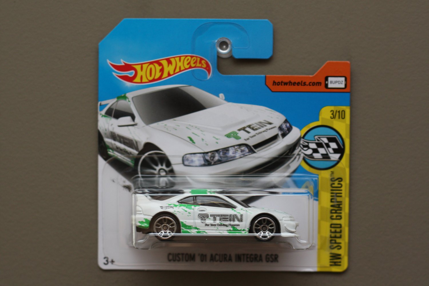 Hot Wheels 2017 HW Speed Graphics Custom '01 Acura Integra GSR (white)