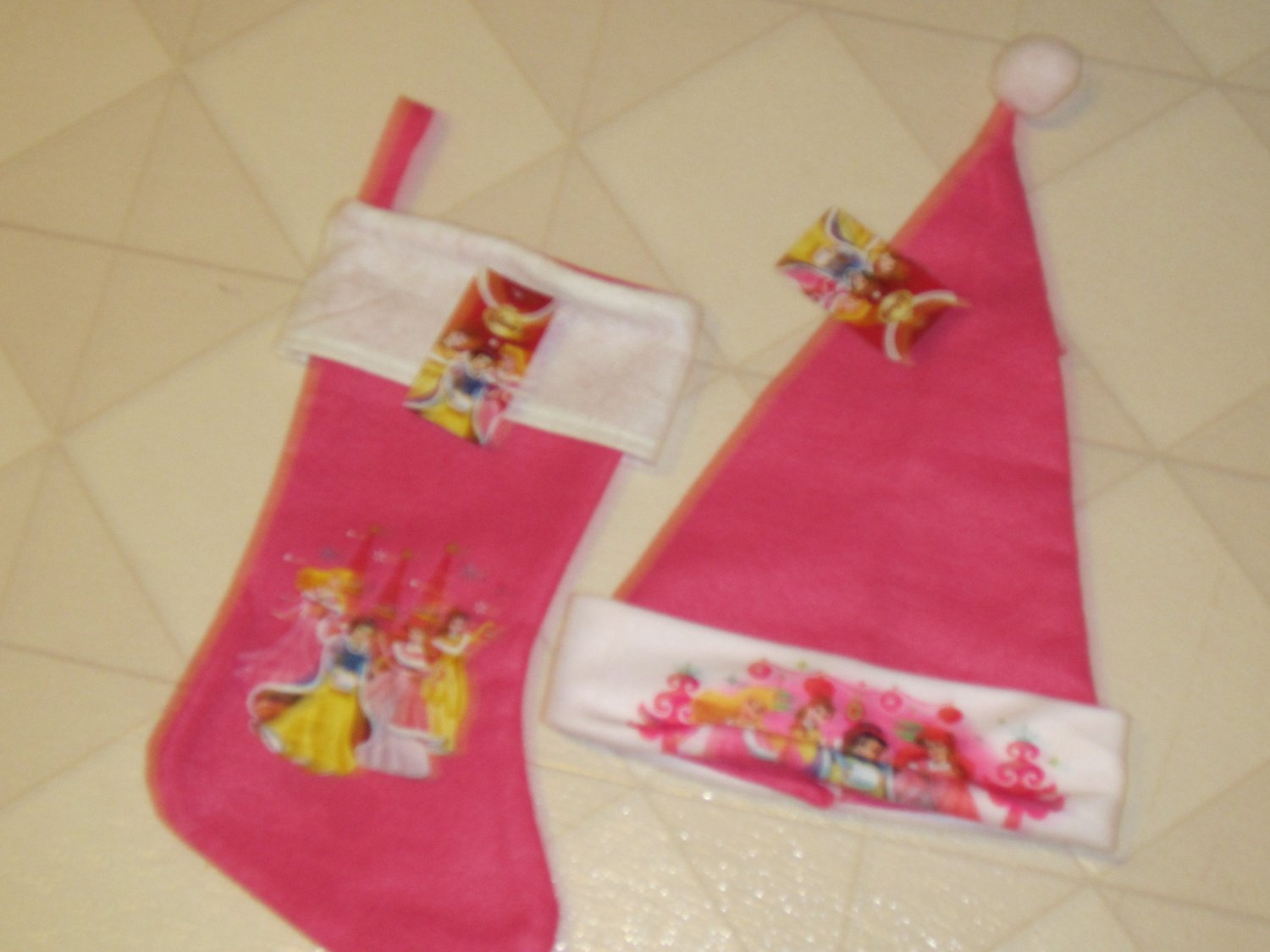 New Disney Princess Pink Felt Christmas Stocking & Santa Hat Snow Belle ...
