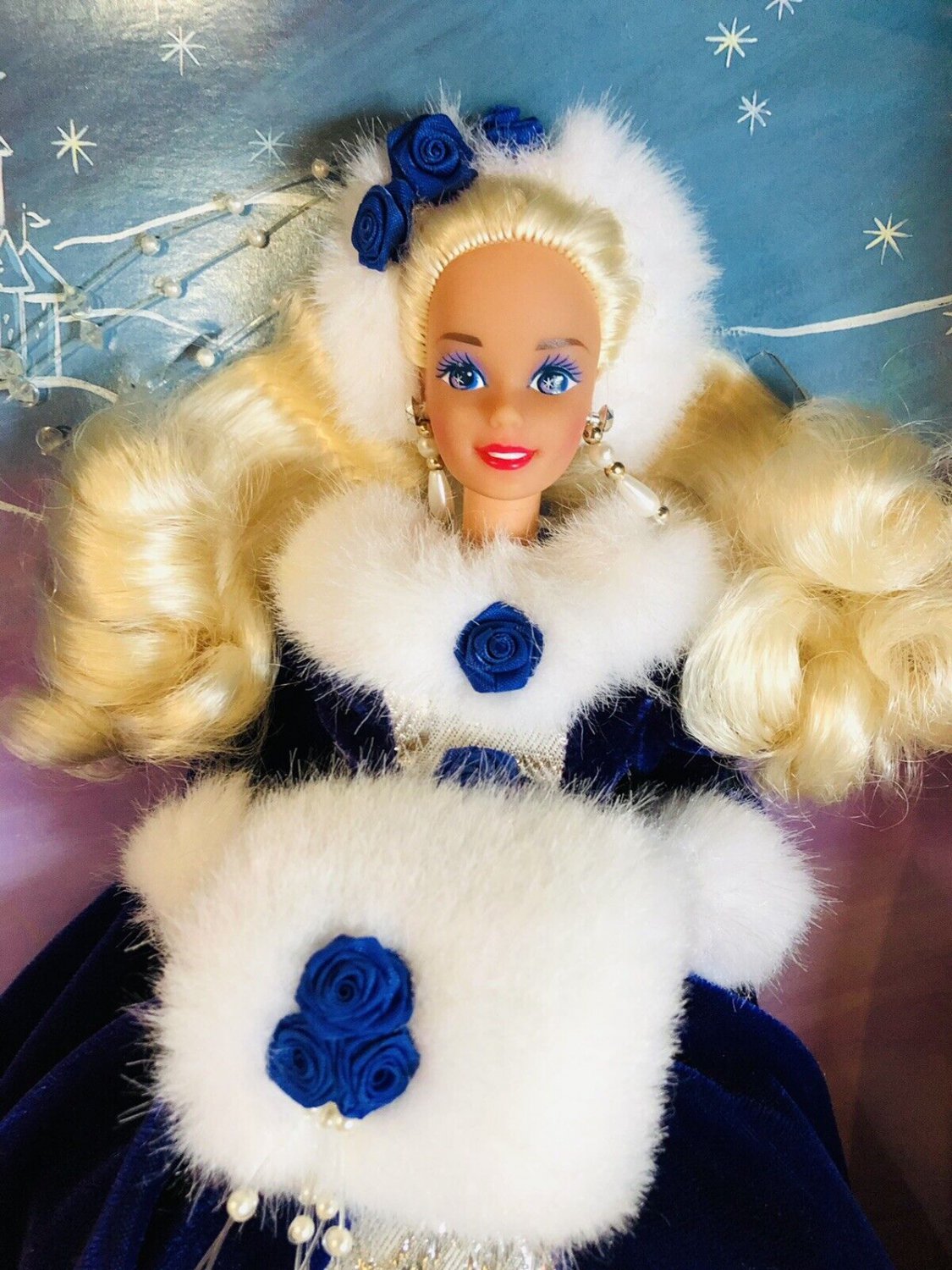 Mattel Winter Princess Barbie Doll 1993 Blonde 10655 NRFB Vintage W/Muff