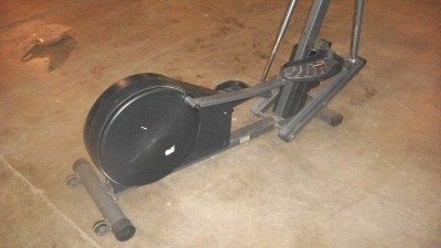 Healthrider Health Rider E55 Elliptical Crosstrainer w/ Workout ...