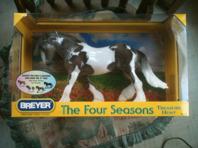 BREYER The Four Seasons Summer #1419 Glossy