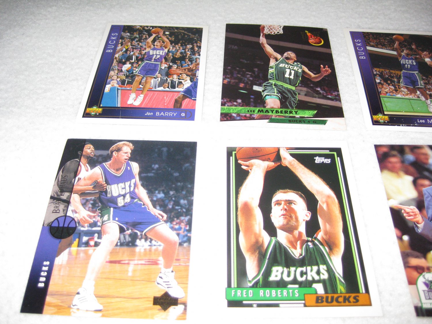 MILWAUKEE BUCKS BASKETBALL CARD TEAM LOT