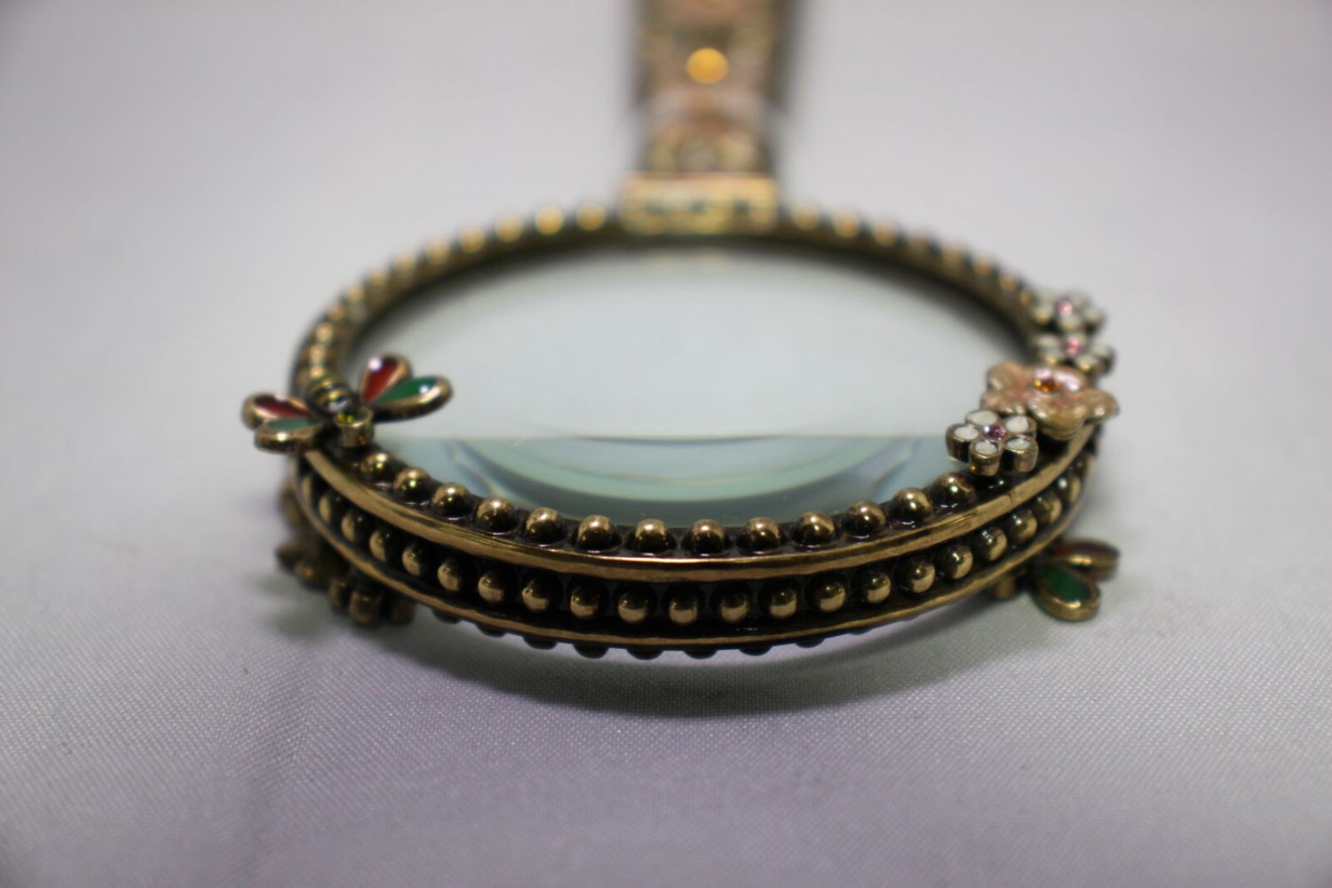 Alexander Kalifano Magnifying Glass with Swarovski Crystals