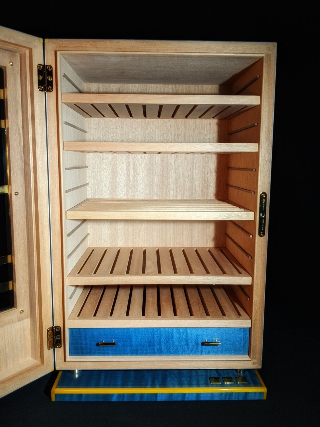 Elie Bleu Alba Blue Sycamore Wood Cabinet Humidor 150 count