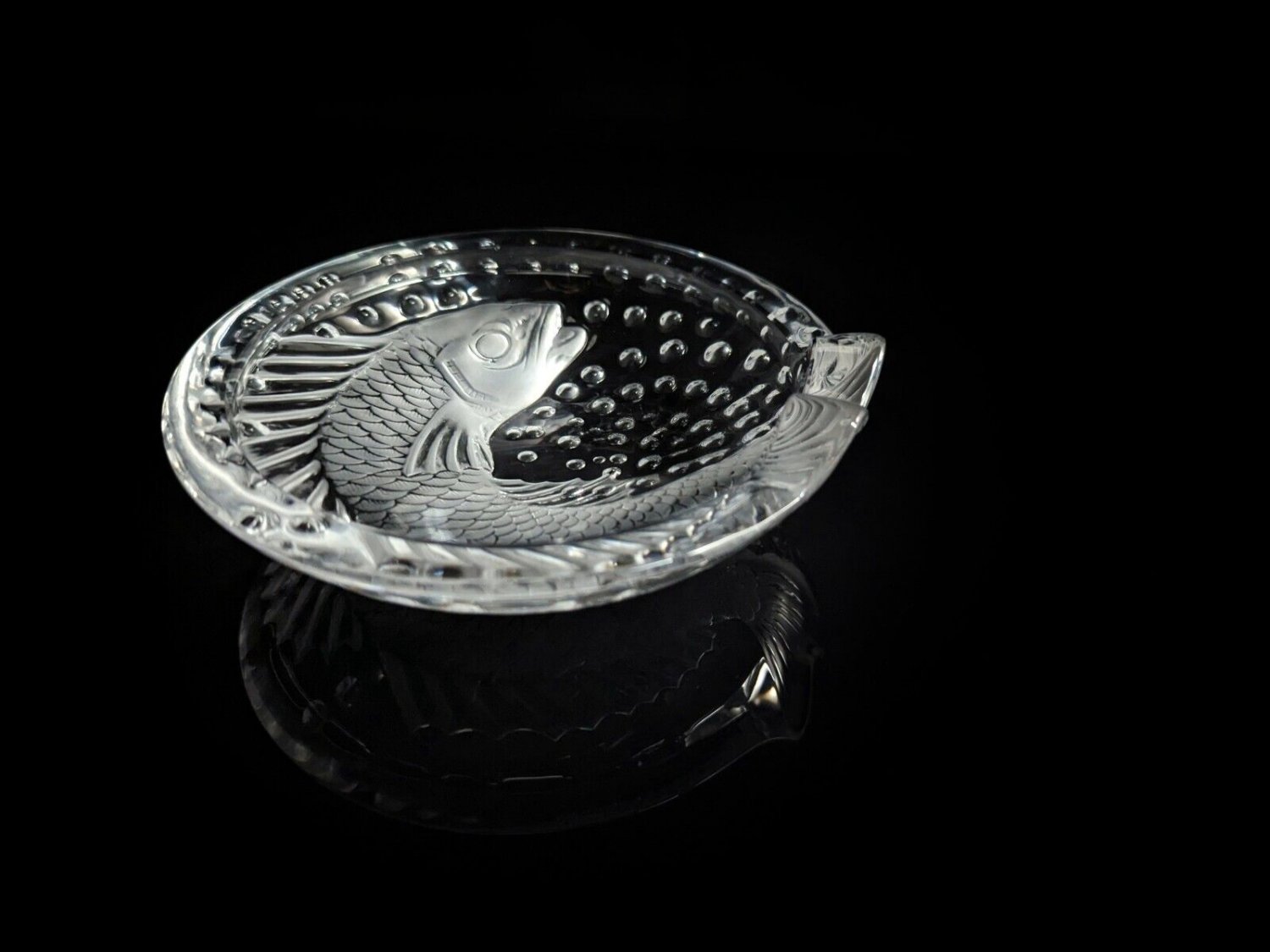 Lalique Koi Fish Crystal Ashtray Signed Authentic 6" Diameter