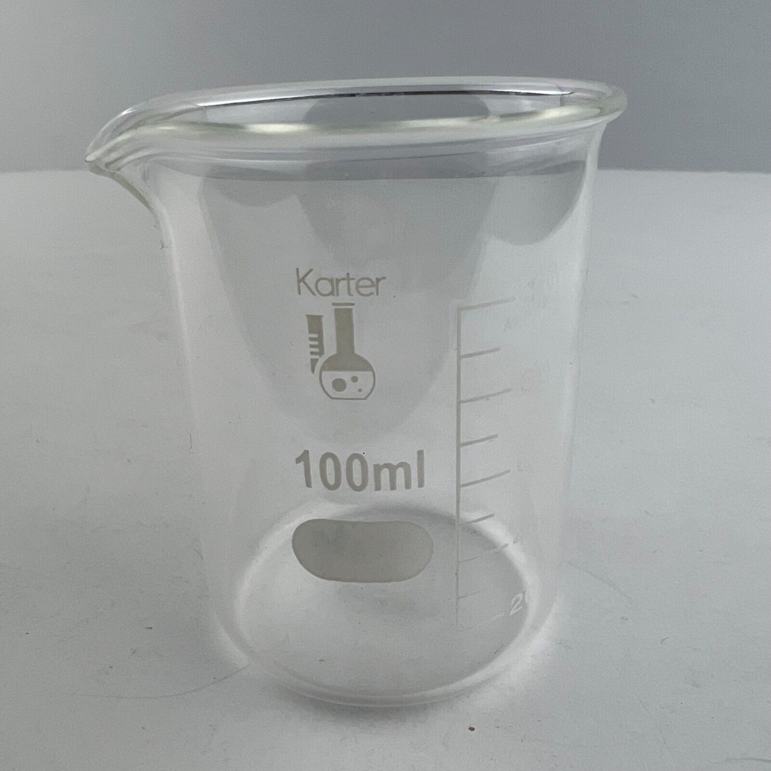 Karter Scientific 100ml Beaker Spout & Printed Graduations