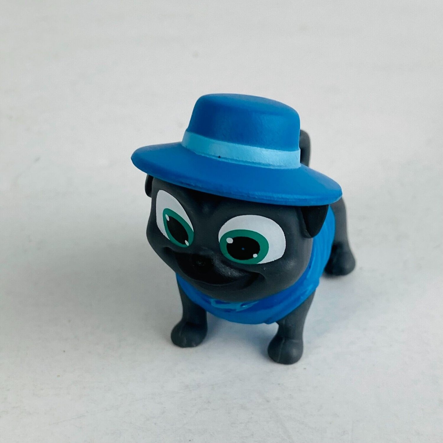 Disney Jr Puppy Dog Pals Bingo Surprise Dog Blue Outfit And Hat Green ...