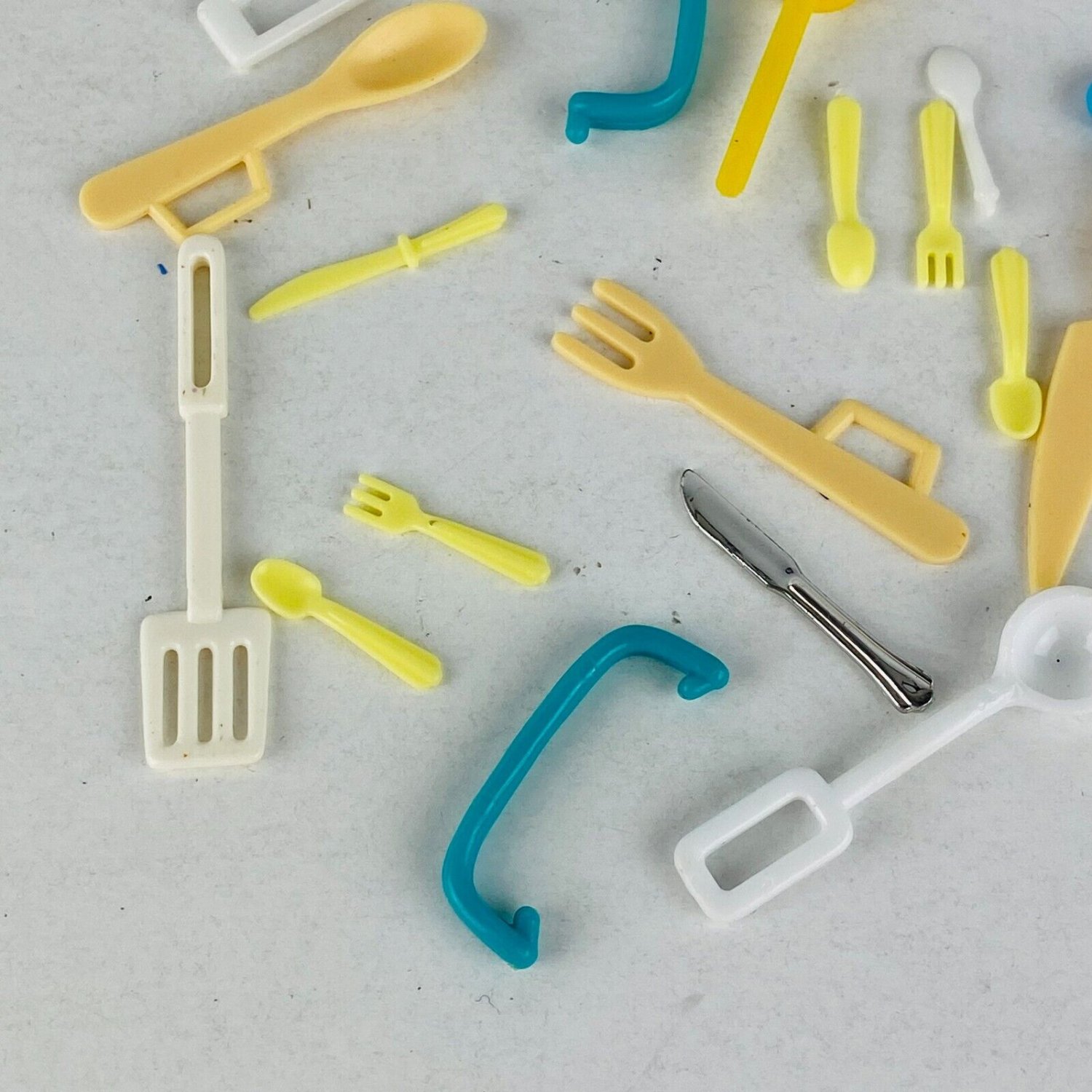 Barbie Bratz Doll Size Pretend Play Plastic Utensils Silverware Lot ...