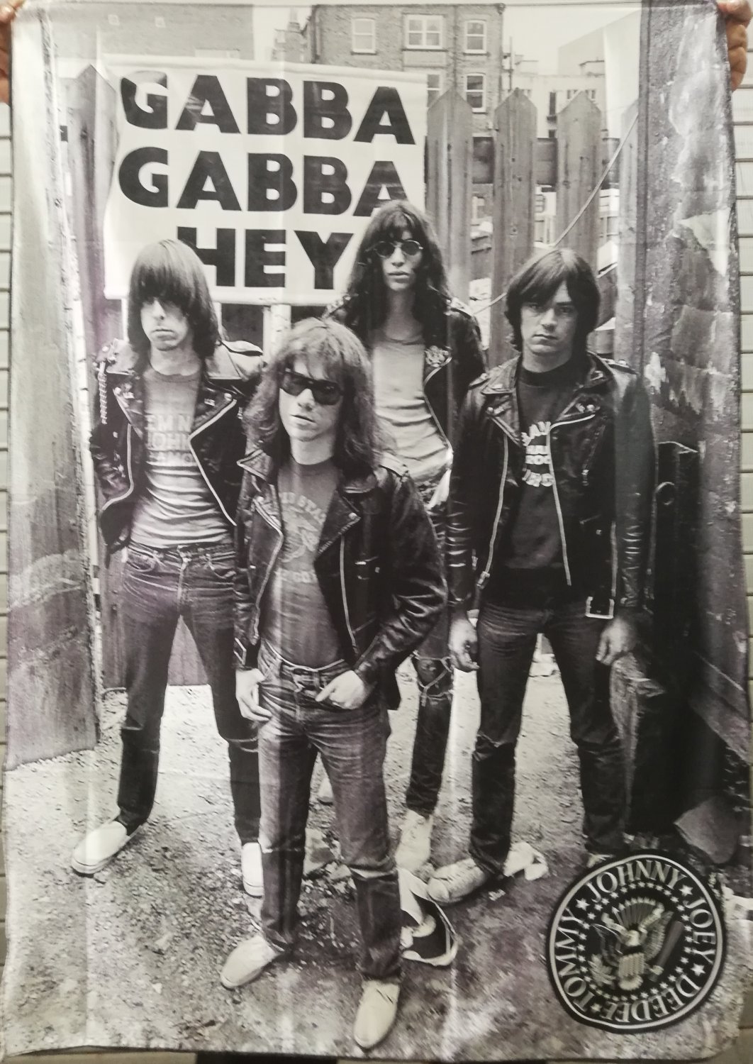 RAMONES Gabba Gabba Hey B&W Photo FLAG CLOTH POSTER WALL TAPESTRY ...