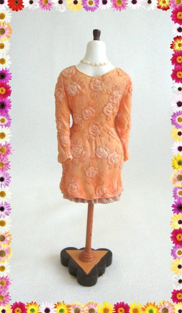 Fancy Elegant Flower Dress Mannequin Figurine