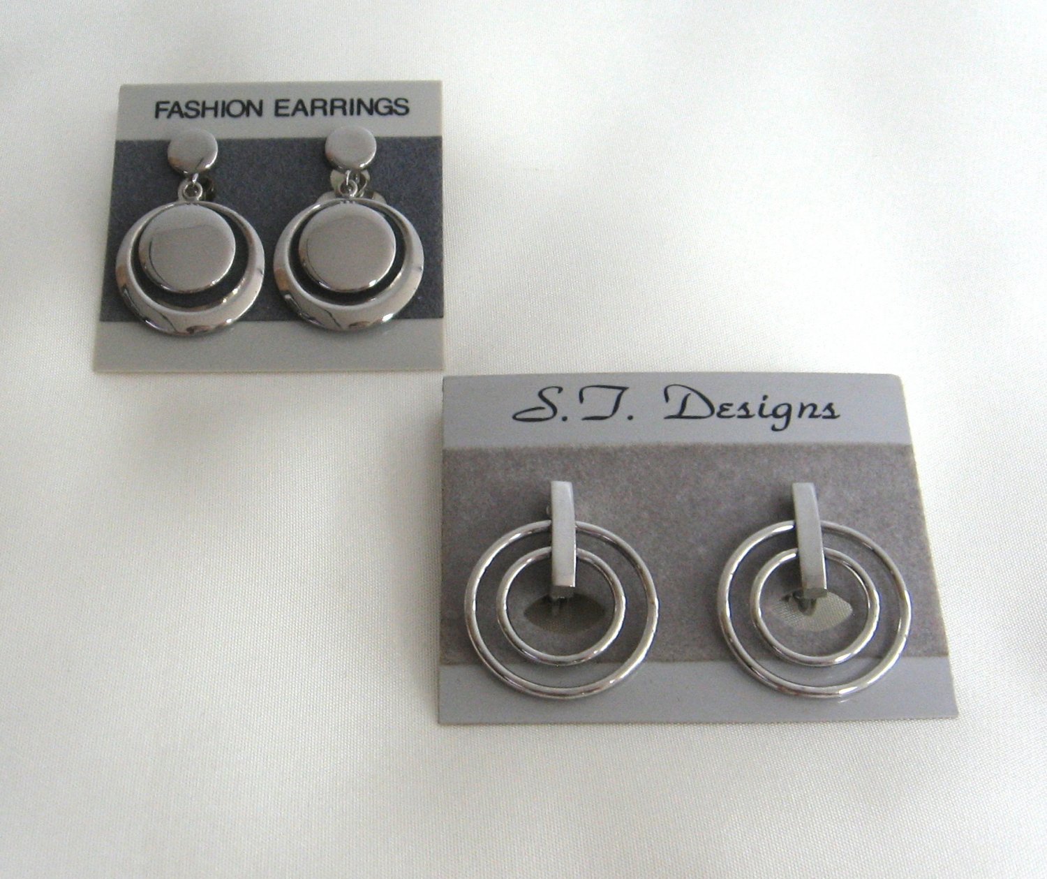 Silver Hoops Clip On Earrings 2 Pair Retro Vintage Jewelry 1970s