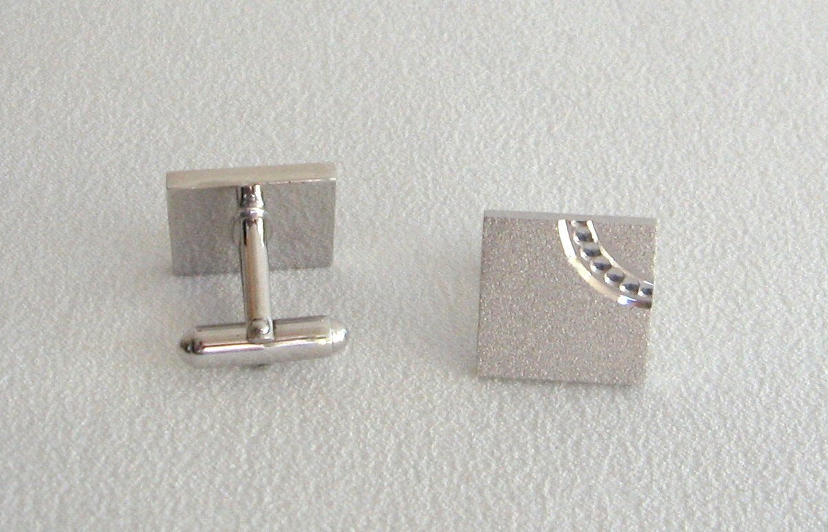 Silver Textured Diamond Cut Cufflinks By Designer Anson Vintage 1960s