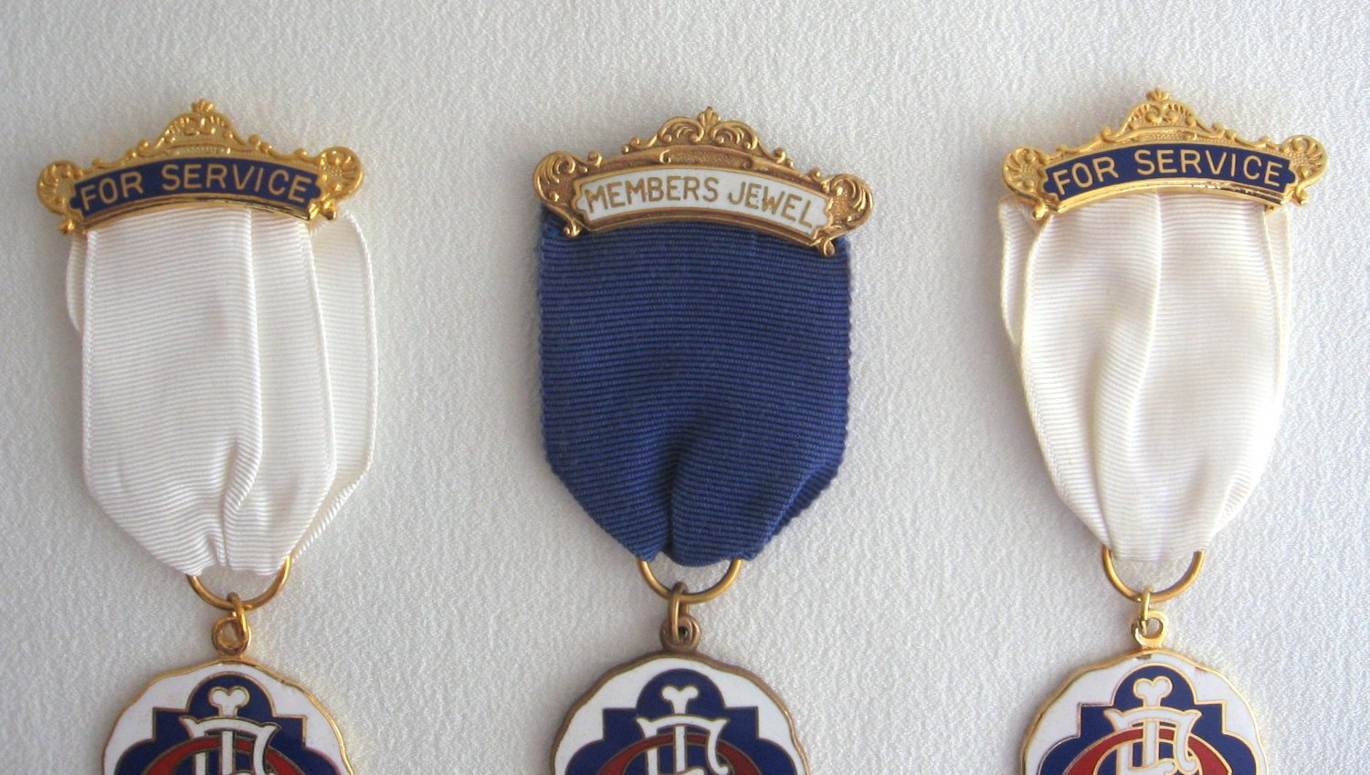 3 Service Medal Enamel Pins Members Jewel In Original Cases Vintage 1978