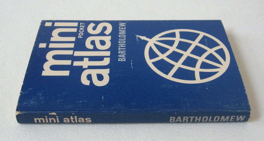 Mini Pocket Atlas Bartholomew Softcover Book Vintage 1977