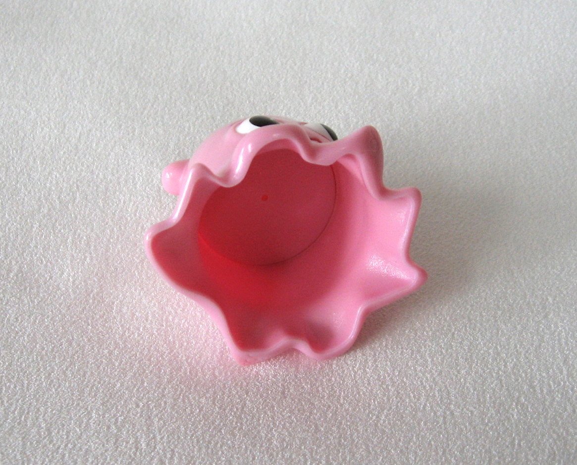 Disney Pixar Finding Nemo Collectible Pearl Pink Octopus Water Toy ...