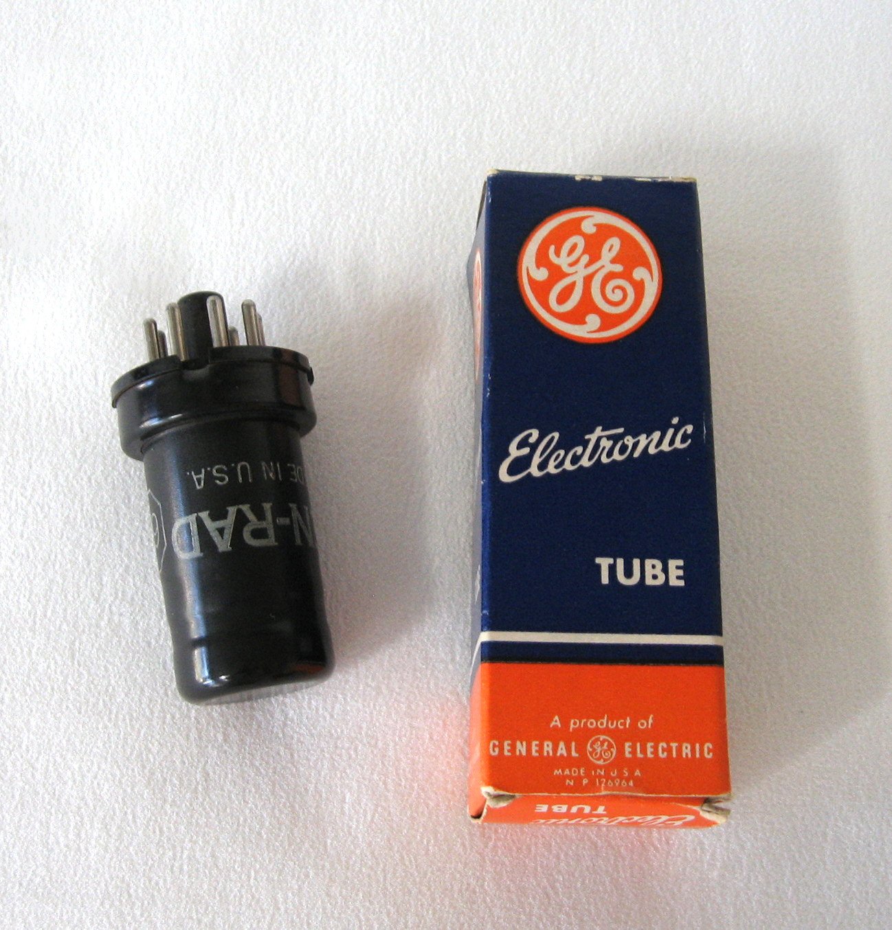 GE General Electric Electronic Tube 6AC7 Vintage