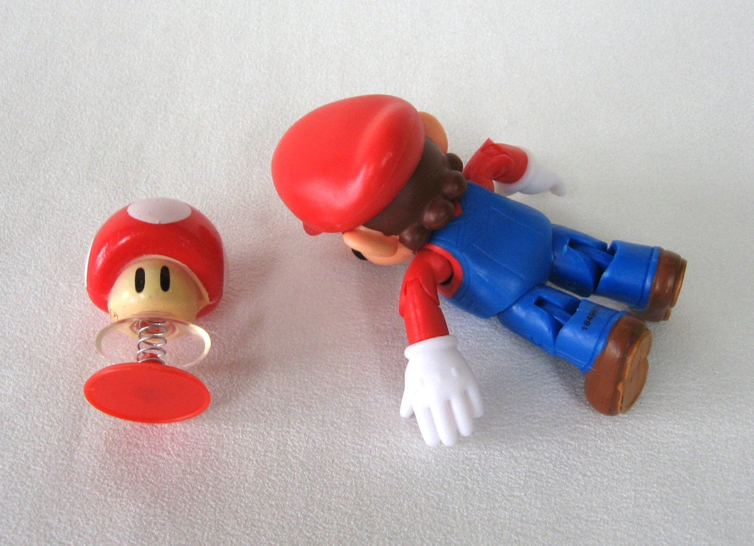 2 Toys Super Mario Brothers Posable Jointed Figure and Up1 Mushroom Pop ...