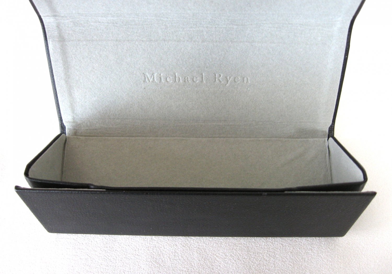 Quality Black Eye Glass Sun Glass Case Designer Michael Ryen Plus Lens ...