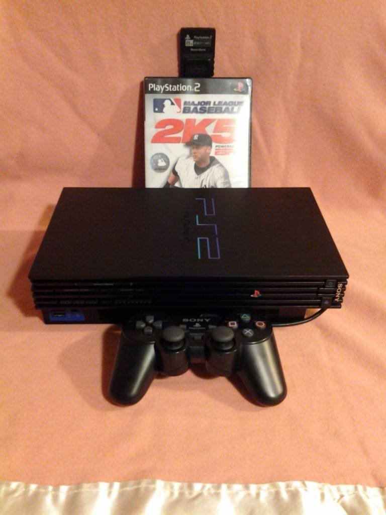 Sony Playstation 2 (PS2) Console w/ 1 Controller & 1 Game
