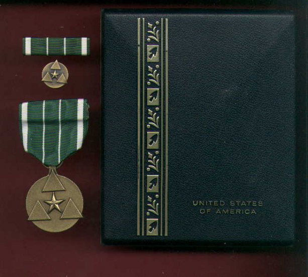 US Army Commanders Award for Civilian Service medal cased set
