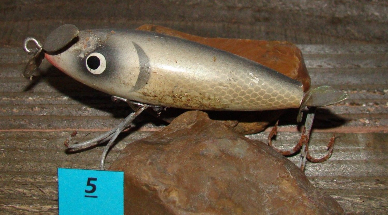 Vintage Old Silver Gray Shad Fishing Lure Bait 3.25" Wood Treble Hooks ...