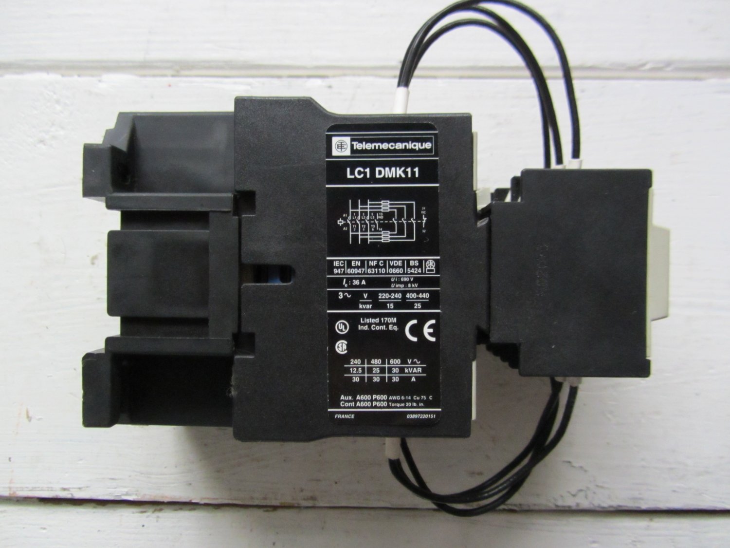 Telemecanique LC1DMK11G7 120 VAC Motor Starter Contactor LC1DMK11 LC1D ...