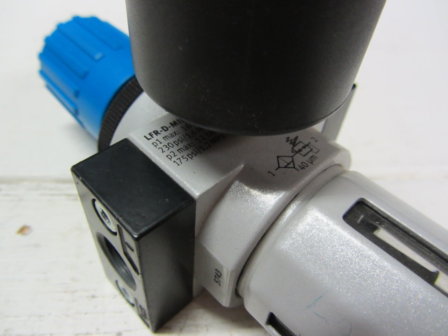 Festo Pneumatic LFR-D-MINI Pneumatic Pressure Regulator and Filter Bowl ...