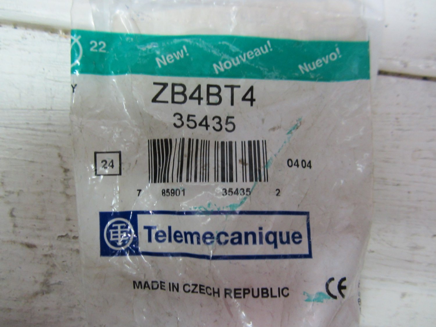 Telemecanique ZB4BT4 35435 E Stop Red Push Pull Mushroom Operator Push ...