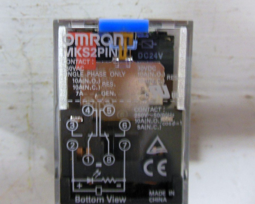 Omron MKS2PINDC24 24 VDC DPDT Cube Relay 250 V 10 Amp Contact Rating ...