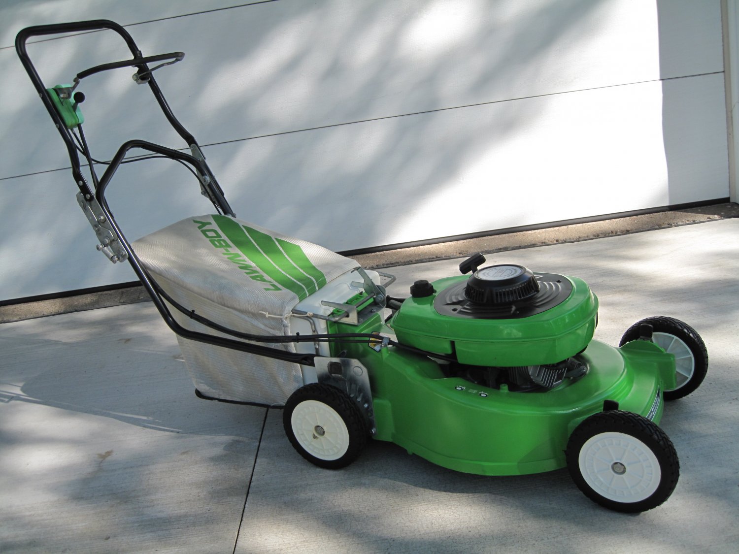 Lawn-Boy 8157 20" Supreme Self Propel BBC Lawn Mower OMC F Engine #0098