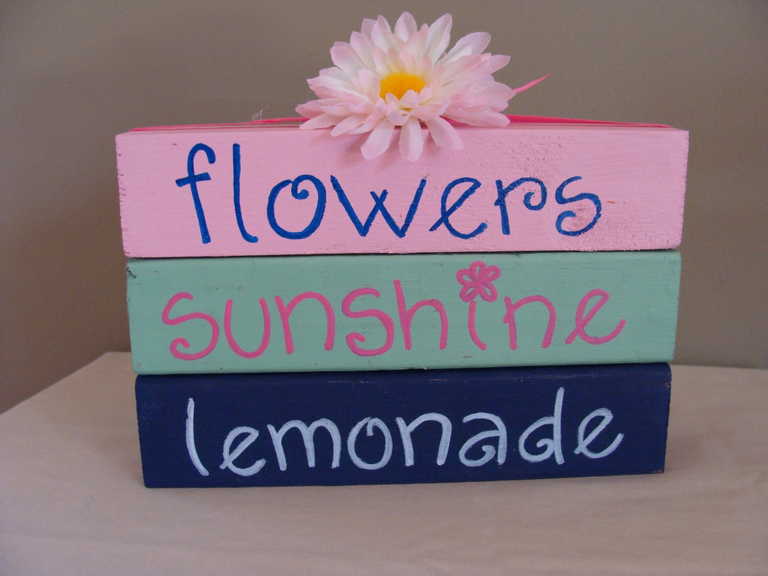 Flowers Sunshine Lemonade Wood Stackers