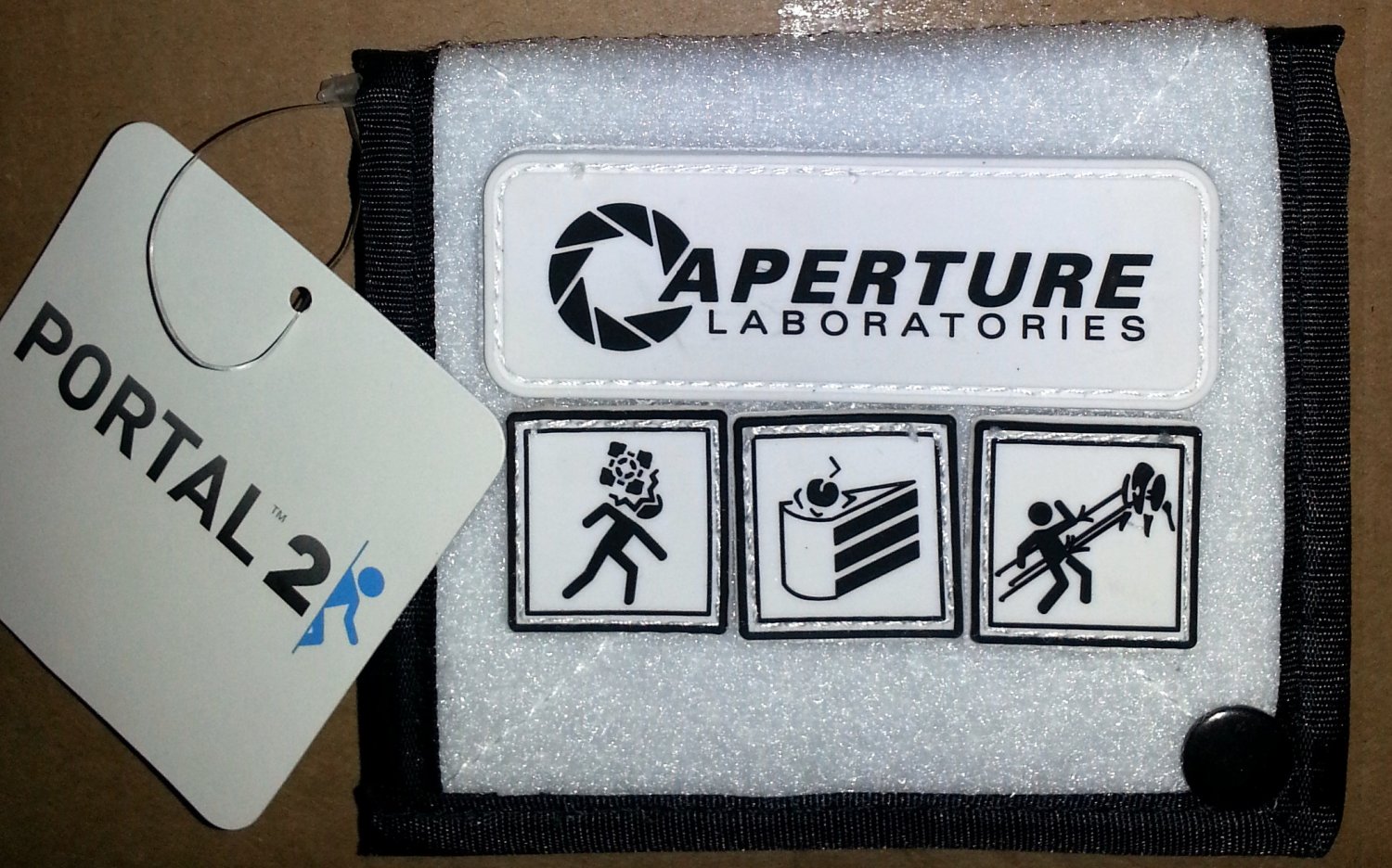 Portal 2 Aperture Laboratories Logo Velcro Bi-Fold Wallet