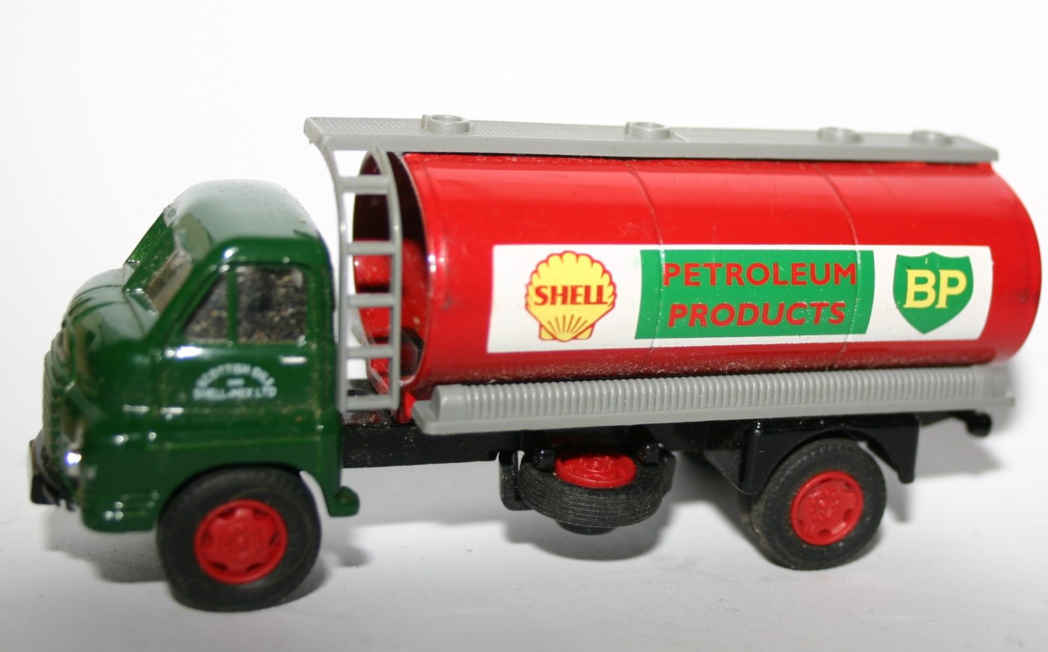 Vanguard Lledo Big Bedford Shell BP Petroleum Limited Edition Model Truck