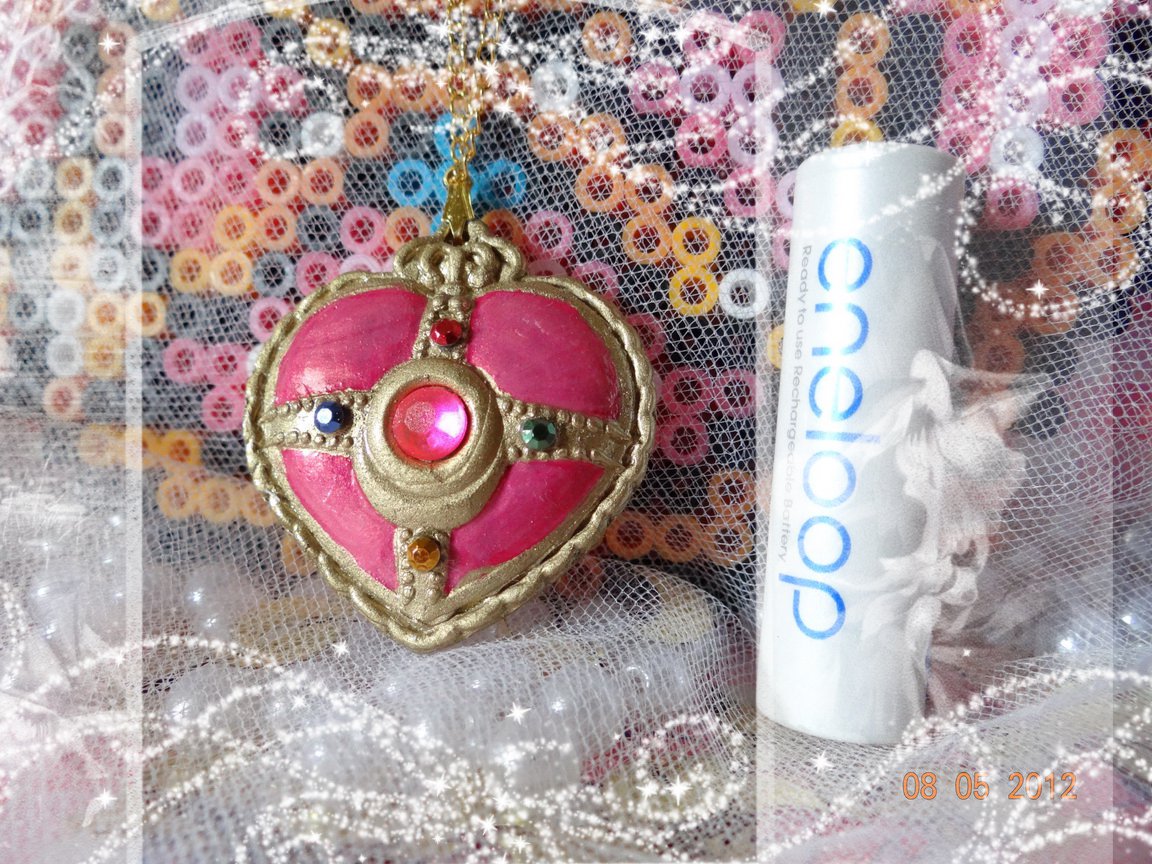 Bishojo Senshi Sailor Moon Pgsm Heart Locket Compact Brooch