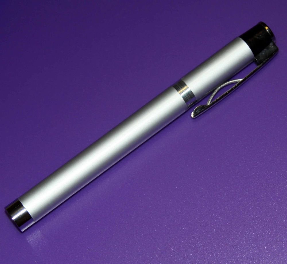 Professional Medical Diagnostic Bright LED Penlight Silver