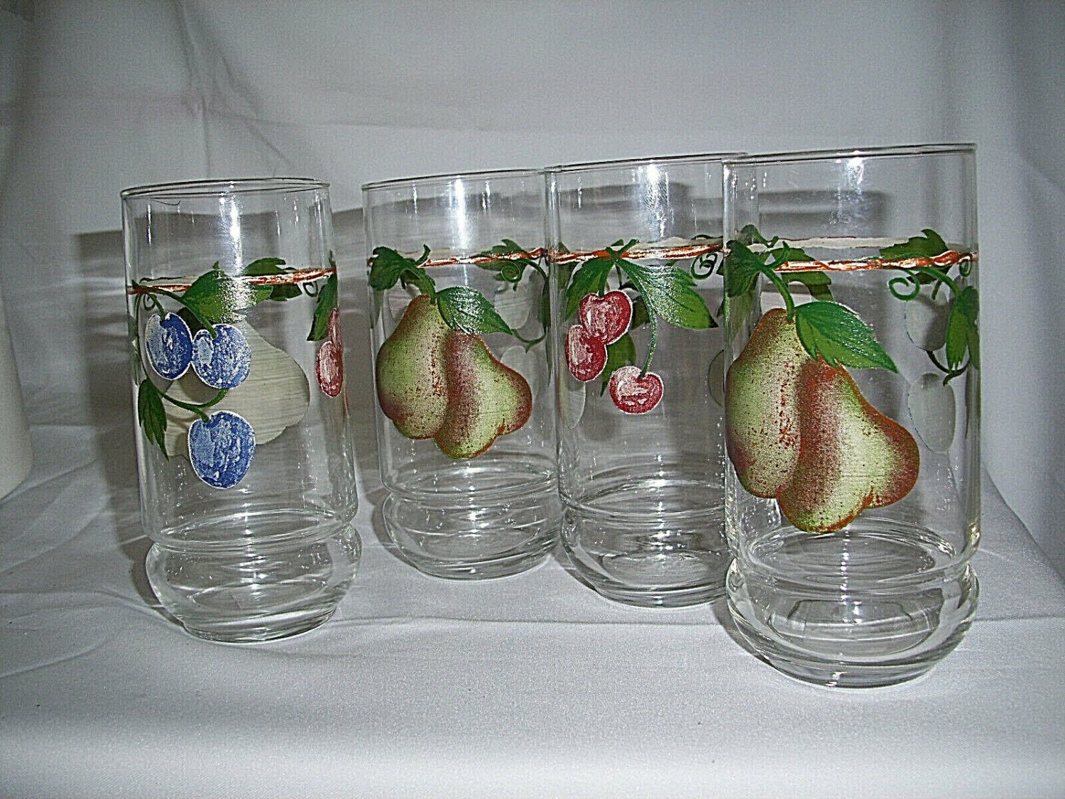 4 riekes crisa glass tumbler pears cherry plums fruit pattern excellent ...