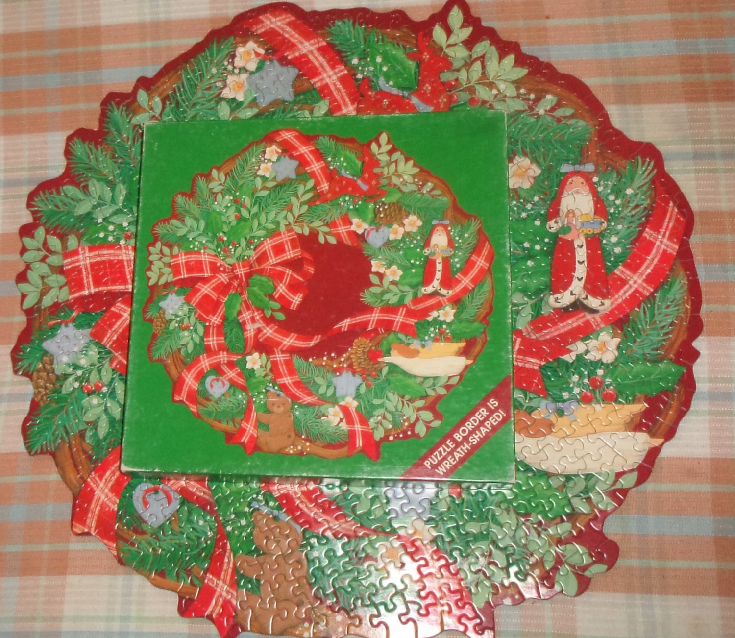 Springbok O Christmas Wreath Jigsaw Puzzle 500 Pcs PZL6532