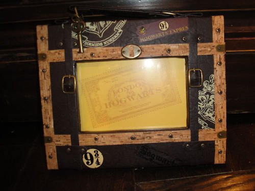 Wizarding World of Harry Potter Hogwarts Express Frame