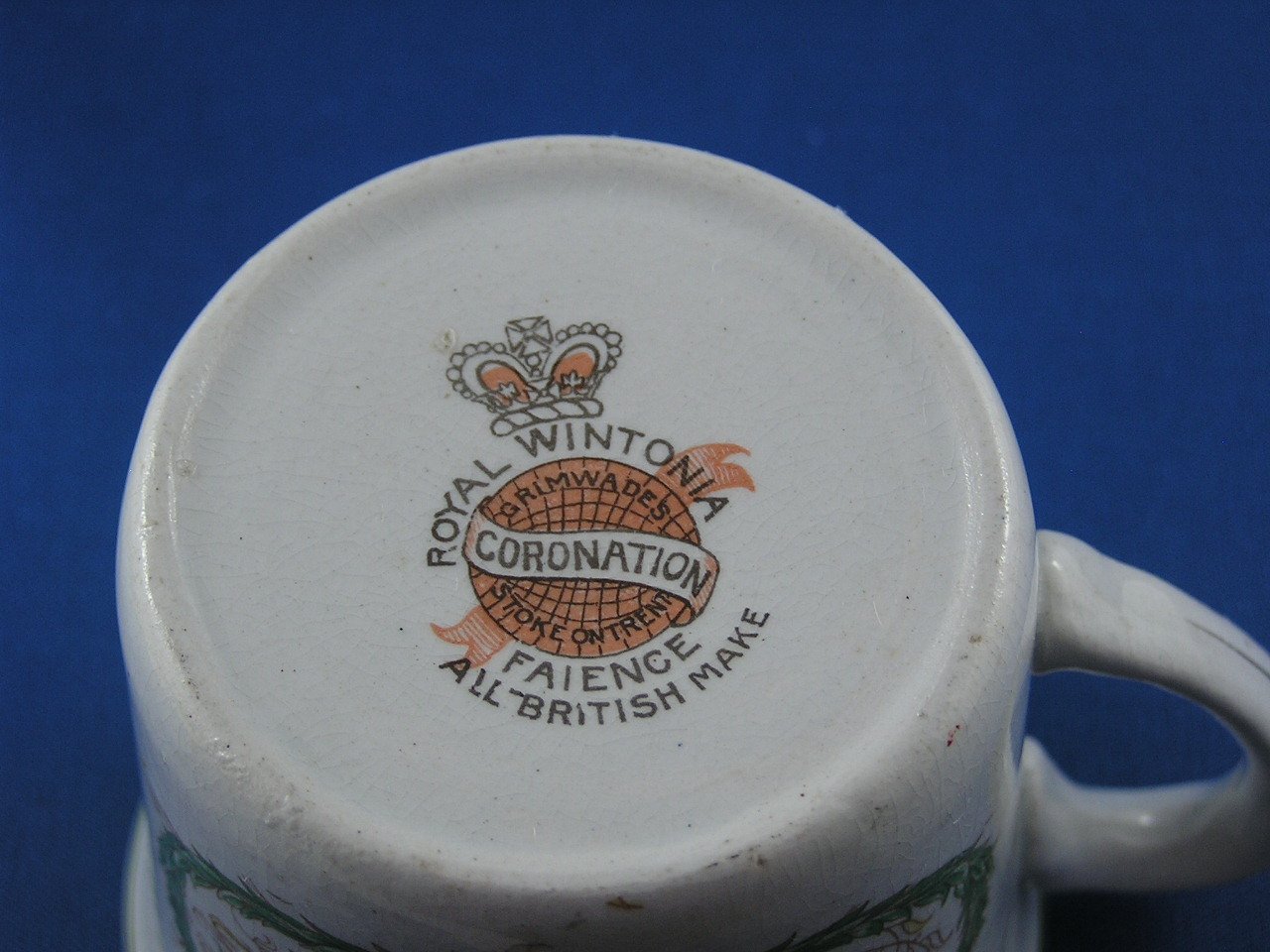 King George V Coronation Mug - Royal Wintonia Grimwades