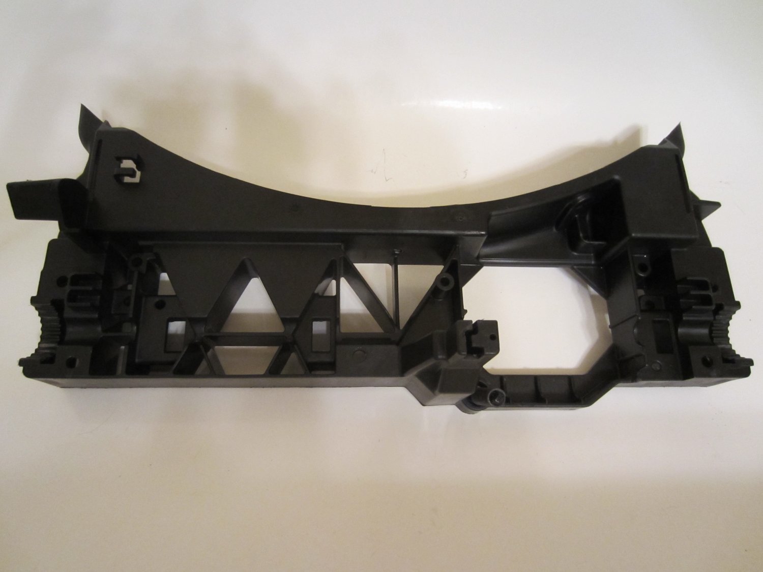 Troy-Bilt Self Propelled Transmission lower tray assembly 731-07789