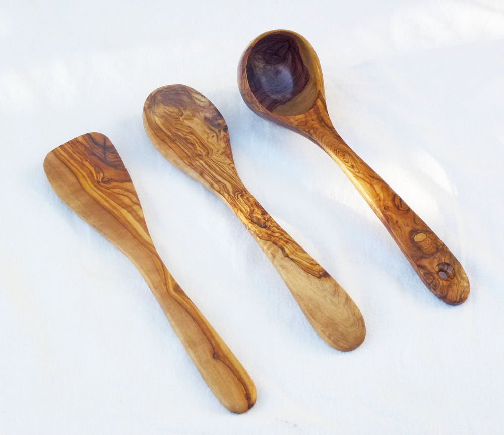 Set of 3 Olive Wood small Utensils : 1 Spatula, 1 Ladle, 1 Spoon