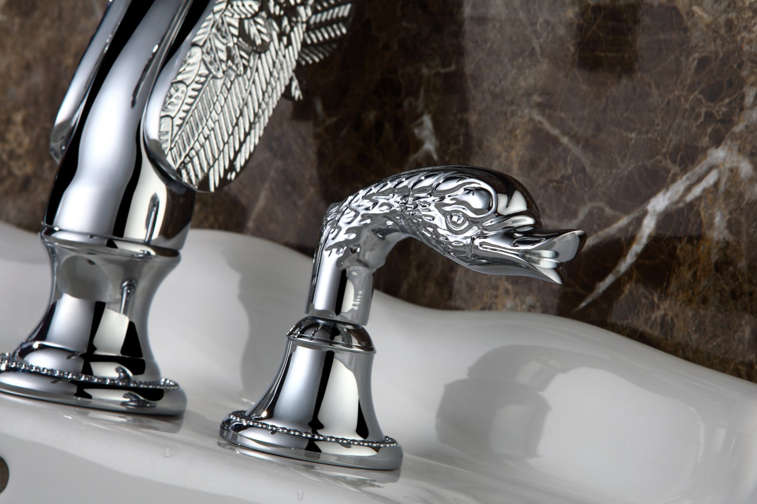 Free shipping 3 PIECE ROMAN TUB SWAN FAUCET BATHROOM WIDESPREAD SWAN ...