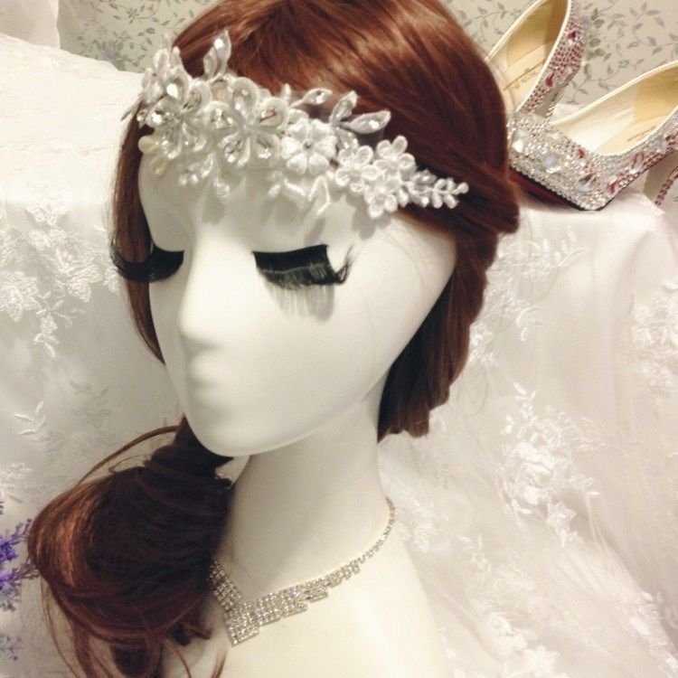 BRIDAL WEDDING WHITE RHINESTONE CRYSTAL PEAR HAIR ALLIGATOR HAIR CLIP