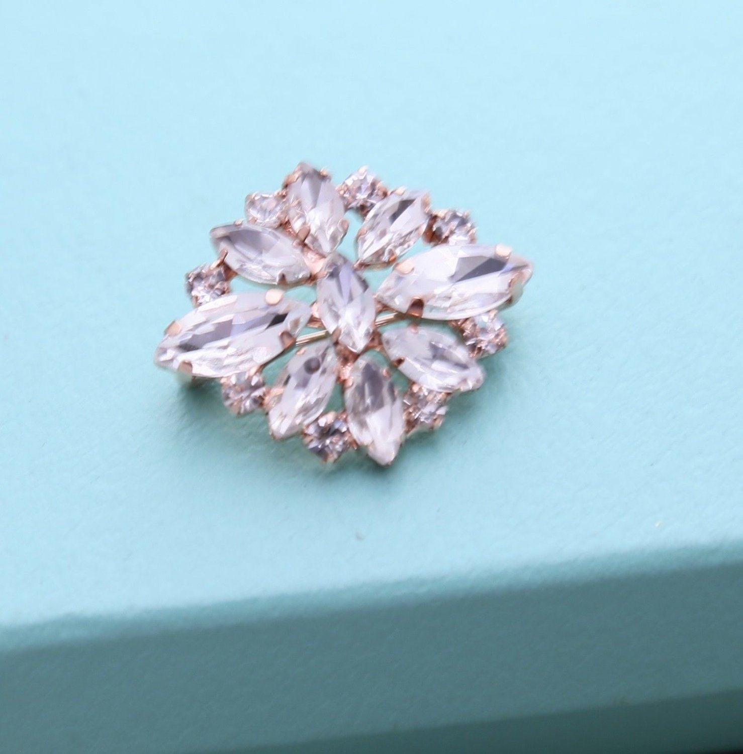 Vintage Style Rhinestone Crystal Rhombus Prom Wedding Rose Gold Brooch Pin