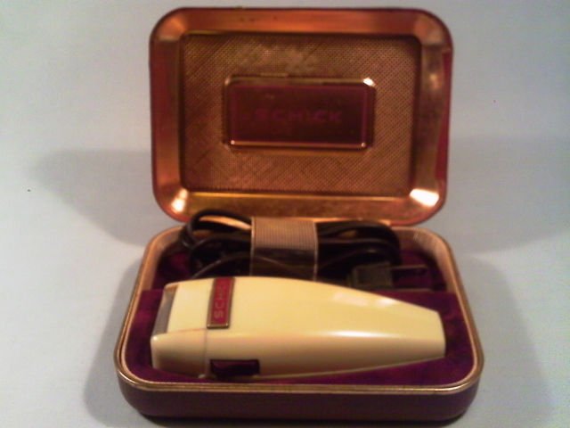 Vintage SCHICK Electric RAZOR *Works!*